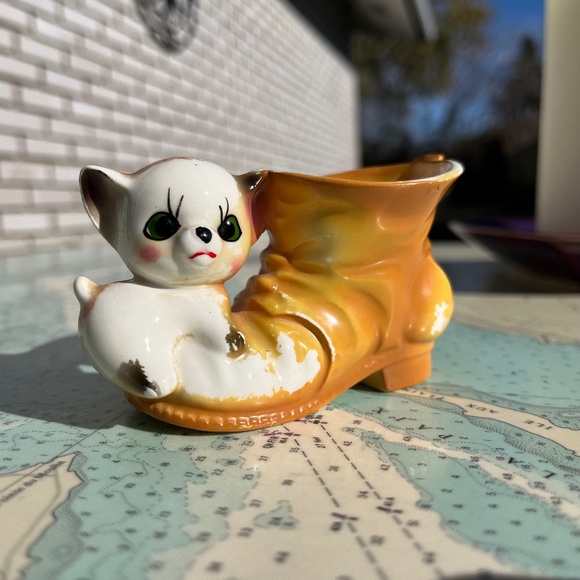 Vintage | Accents | Vintage Kitsch Dog On Boot Planter Cup | Poshmark